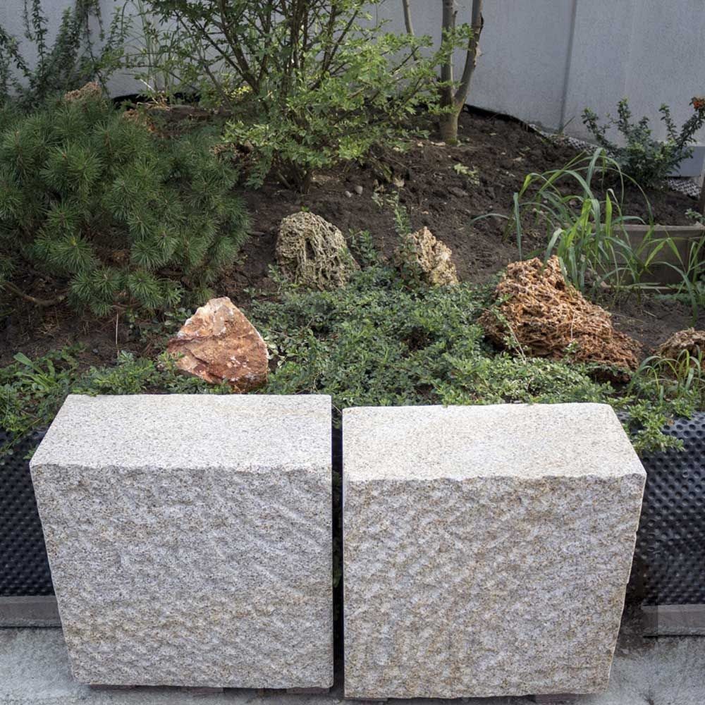 Градинска пейка от жълт гранит Паданг 60 x 60 x 30 см| Добра цена ...